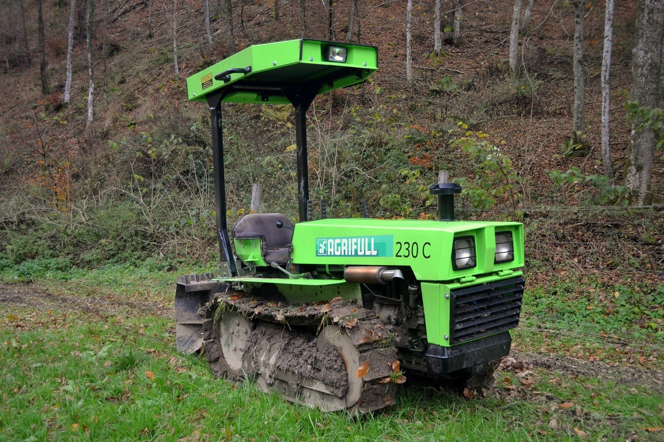 TRAKTOR GOSENIČAR Agrifull Toselli 230 c - kmetija24.si