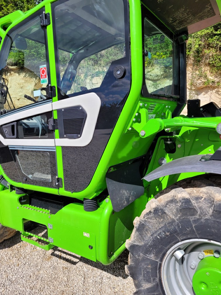 MERLO MULTIFARMER 40.9CS - kmetija24.si